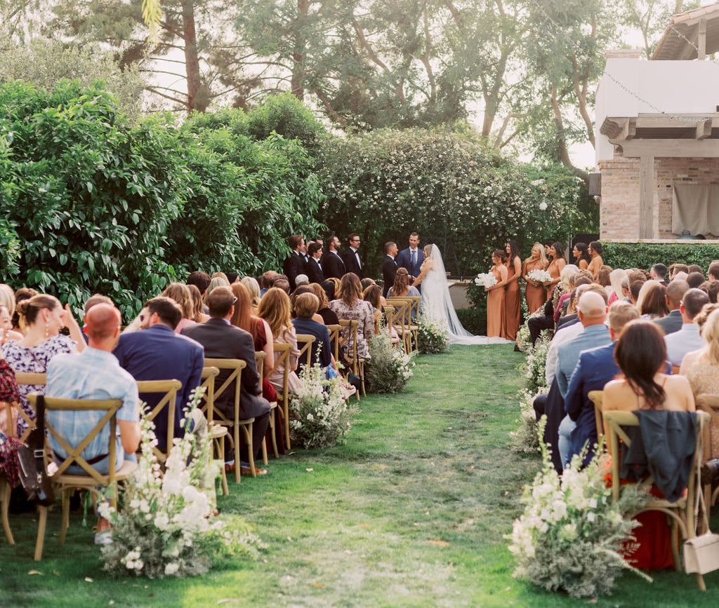 Wedding Ceremony – Ottawa Wedding Flowers
