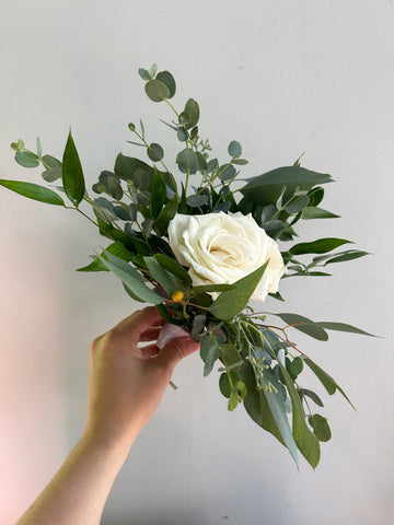 Rose & Greenery Bridesmaid Bouquet – Ottawa Wedding Flowers